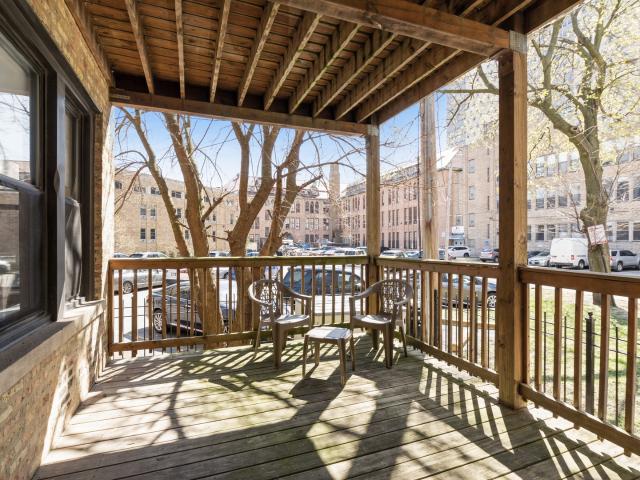 645 W Bittersweet Pl, Unit 1, Chicago, IL 60613 | MLS #12702