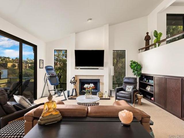 645 W Montecito Wy, San Diego, CA 92103