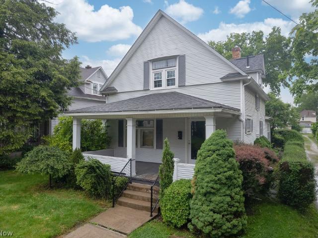645 W Summit Street