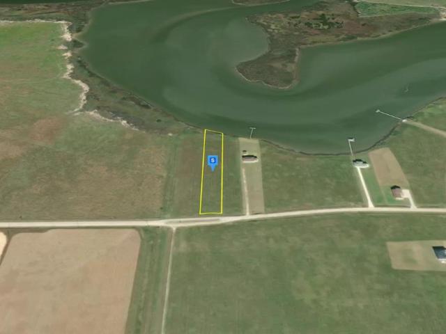645 Waypoint Dr, Palacios, TX 77465 | MLS #21253 | Compass