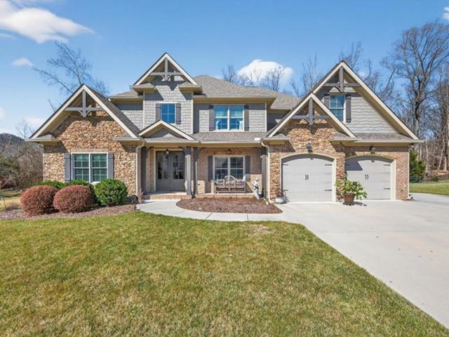 6464 Deep Canyon Rd, Hixson, TN 37343