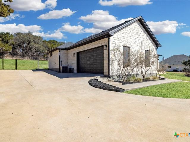 6466 Sparta Road