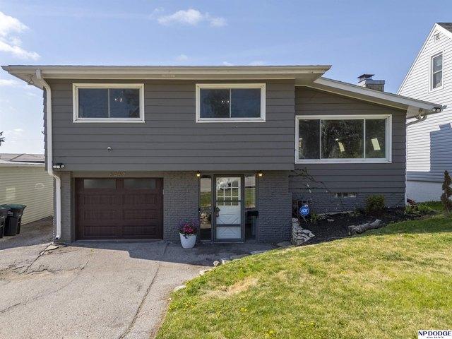 6467 William St, Omaha, NE 68106