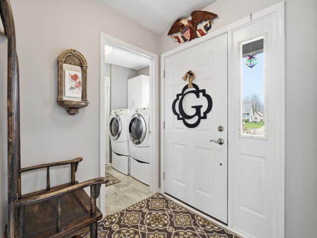 6468 Hunters Green Lane