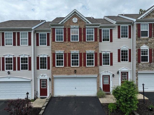 6468 Lindsey Ln, Export, PA 15632