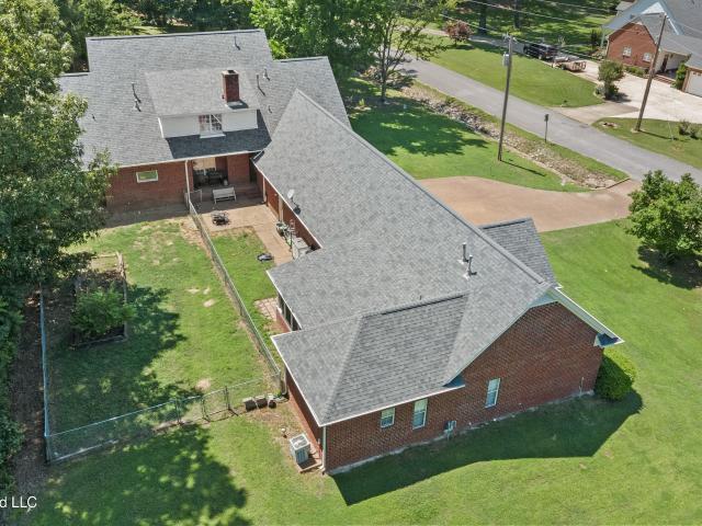 6460 Autumn Oaks Drive