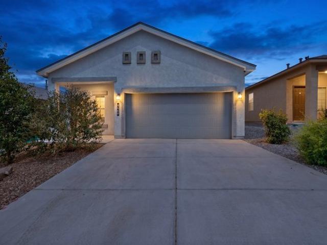 6460 Gannett Dr NE, Rio Rancho, NM 87144