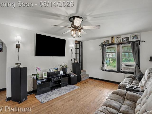 6461 Marsh Road