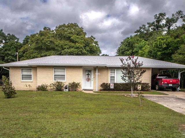 6461 Lark Ave, Milton, FL 32570