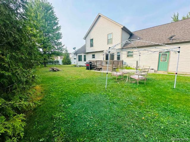 6462 Maple Leaf Court