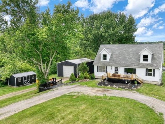 6463 Maple Lane Rd, Rives Junction, MI 49277