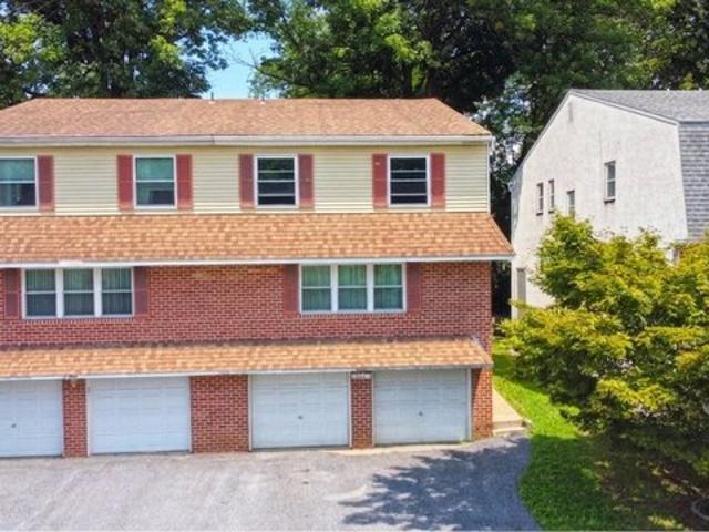 646 Country Ln, Morton, PA 19070
