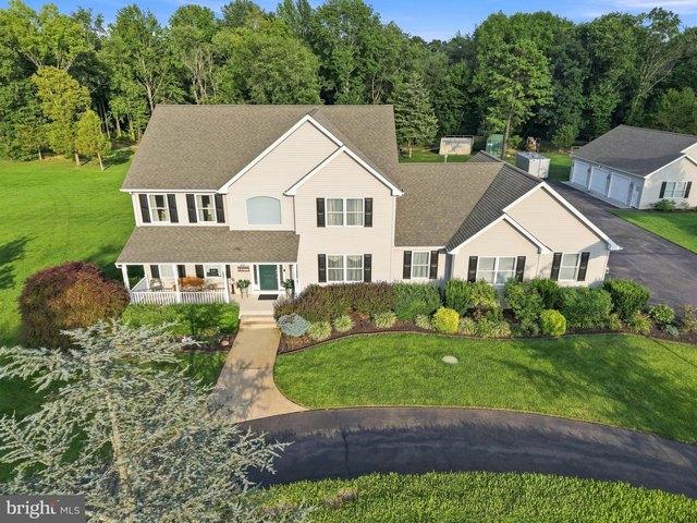 646 Albertson Rd, Winslow, NJ 08095