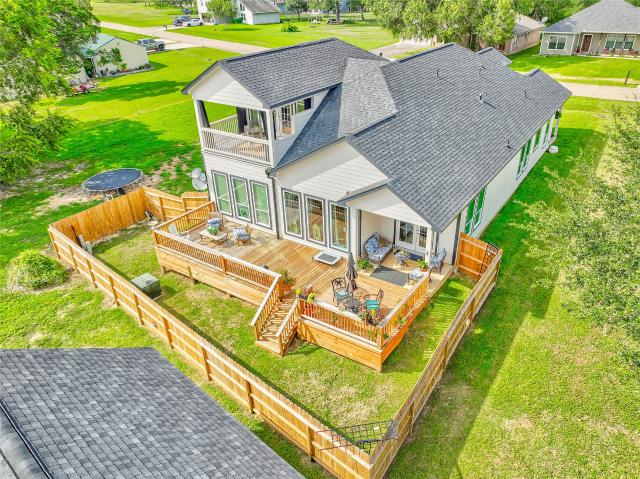 646 Echo Lane