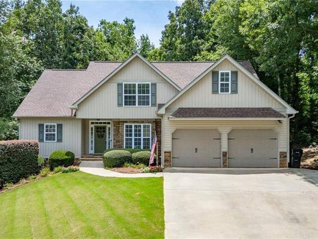 646 Forest Pine Dr, Ball Ground, GA 30107