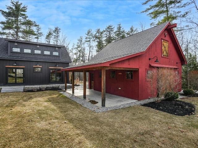 646 Haleigh's Ct, Pembroke, NH 03275 | MLS #5082 | Compass