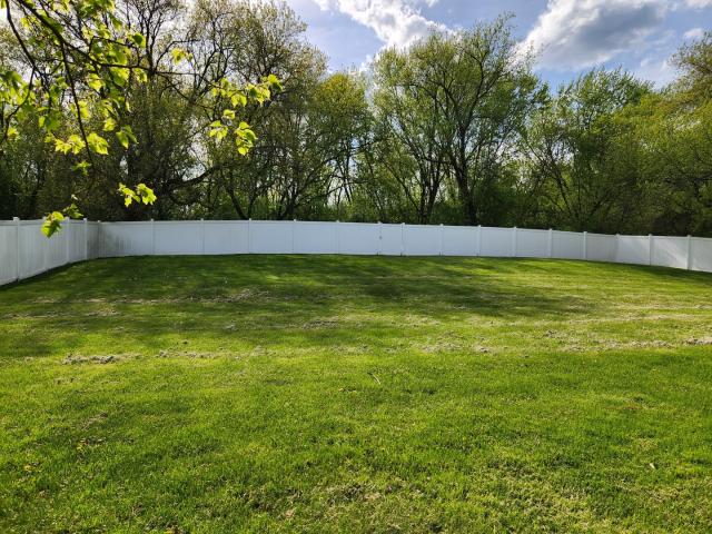 646 Meadow Lane
