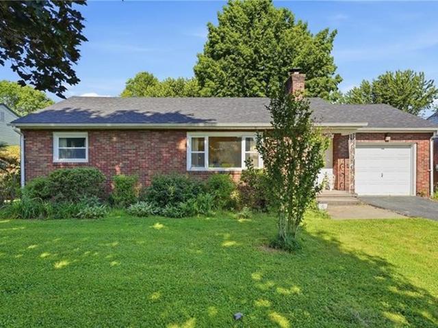 646 S 3rd St, Sharpsville, PA 16150