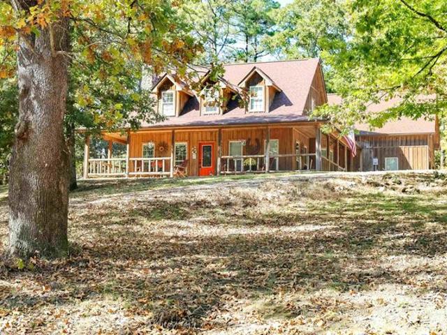 646 School St, Amity, AR 71921