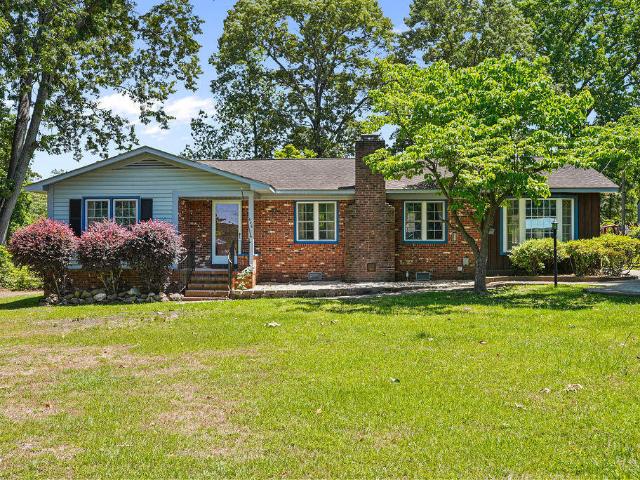 646 Pleasant Loop