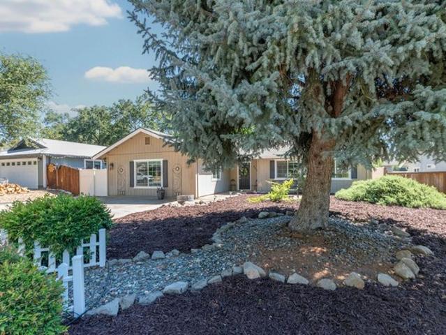 646 Rocky Hill Rd, Murphys, CA 95247