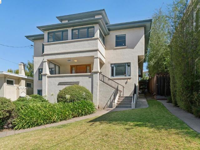 646 Walavista Ave