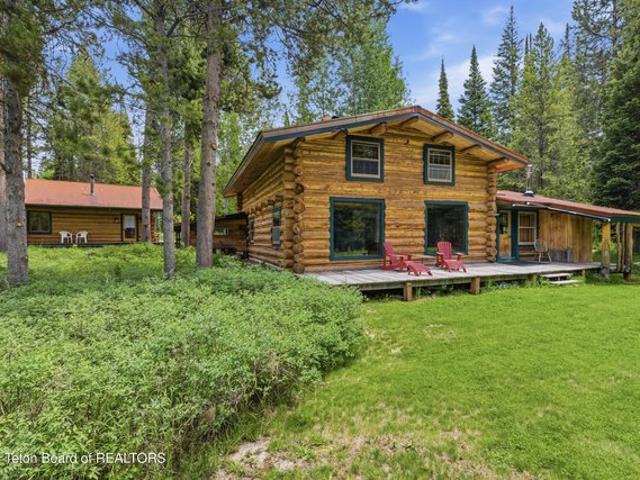 6475 W Heck of A Hill Rd, Wilson, WY 83014