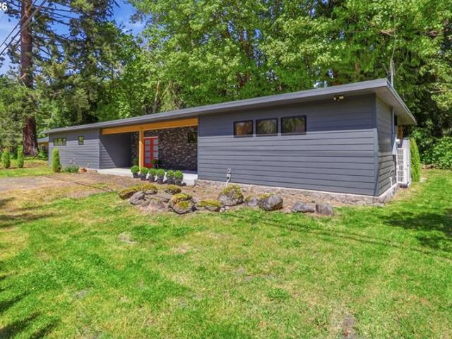 64701 E Brightwood Loop Rd, Brightwood, OR 97011