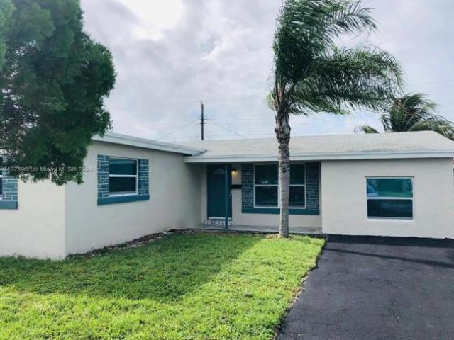 6470 Coolidge St, Hollywood, FL 33024