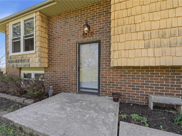 6470 SE Horseshoe Dr, Holt, MO 64048 | MLS #2611
