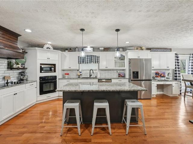 6471 Forsyth Drive