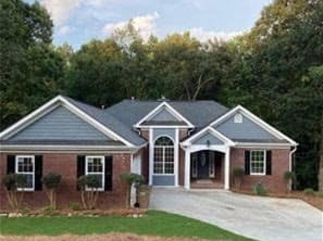 6471 Ivy Springs Dr, Flowery Branch, GA 30542