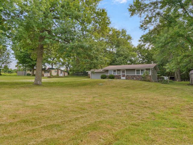 6472 N Farm Road 91