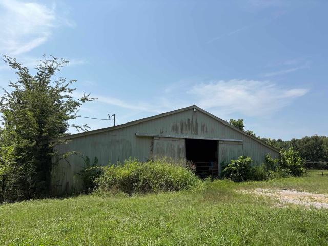 6473 51 HWY N