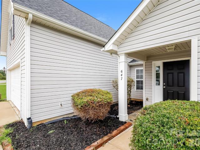 647 Carly Court