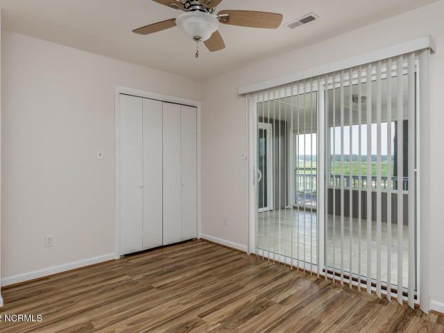 647 Castleberry Court