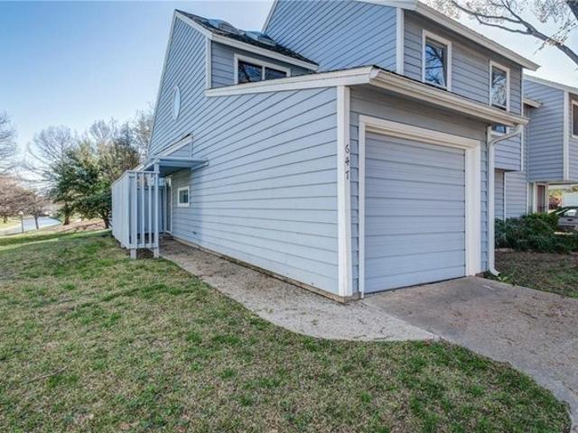 647 Cimarron Trl Unit 647, Irving, TX 75063