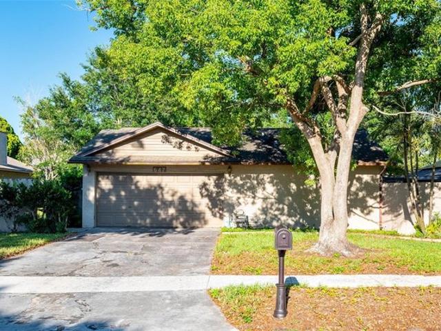 647 Bonnie Blvd, Palm Harbor, FL 34684