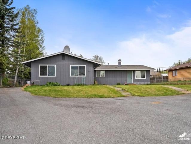 647 E 73rd Ave, Anchorage, AK 99518