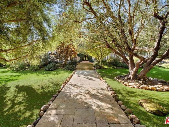 647 Old Topanga Canyon Road