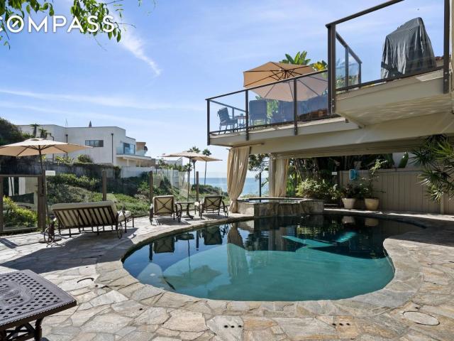 647 Loring St, San Diego, CA