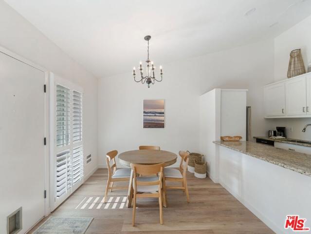 647 S Prospect Avenue 202