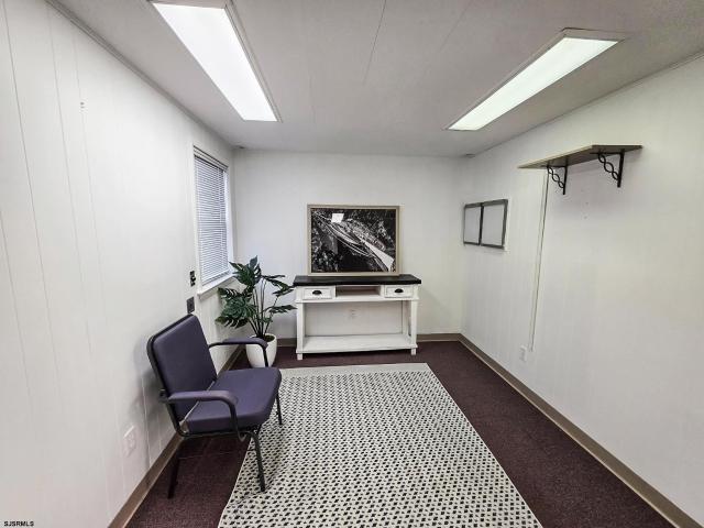 647 Shore Rd Road