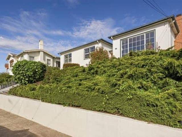 647 Pine Terrace