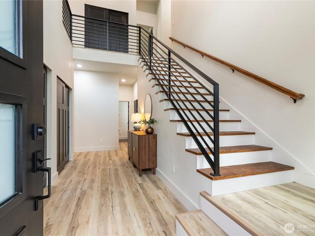 647 Rainbow Drive