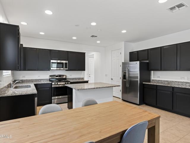 6484 e via jardin verde