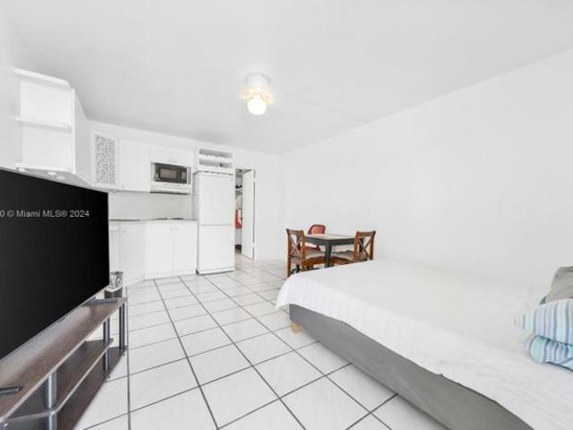 6484 Indian Creek Dr #103, Miami Beach, FL 33141