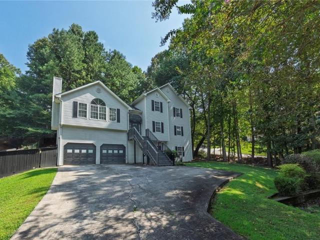 6484 Victory Drive