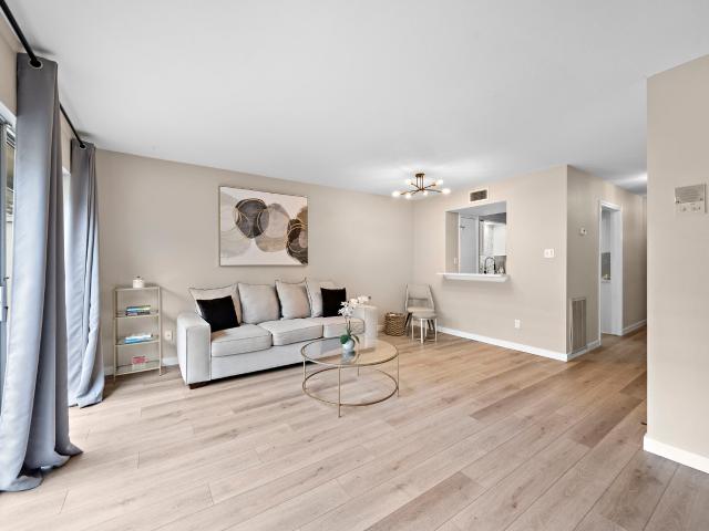 6485 Burgoyne Road 43