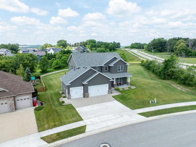 6485 Summit Pointe Road NW